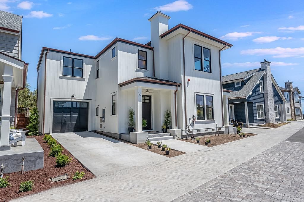 90A Bay Crest Rd, Santa Cruz, CA 95062 | Zillow