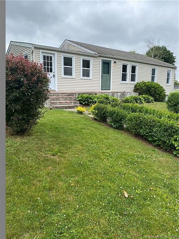 211 Hunters Road, Norwich, CT 06360 | Zillow