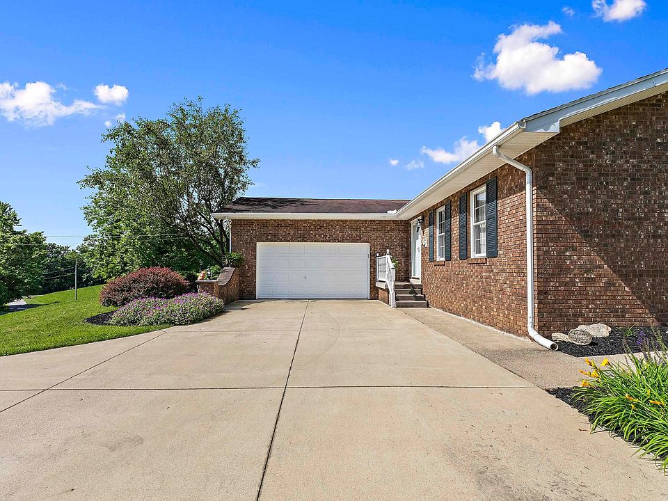 441 Township Road 1185, Ironton, OH 45638 | Zillow