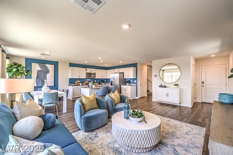 10367 Roma Moonlight St Las Vegas NV | Zillow