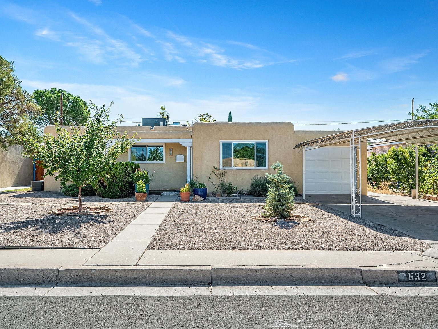 632 Dakota St SE, Albuquerque, NM 87108 | Zillow
