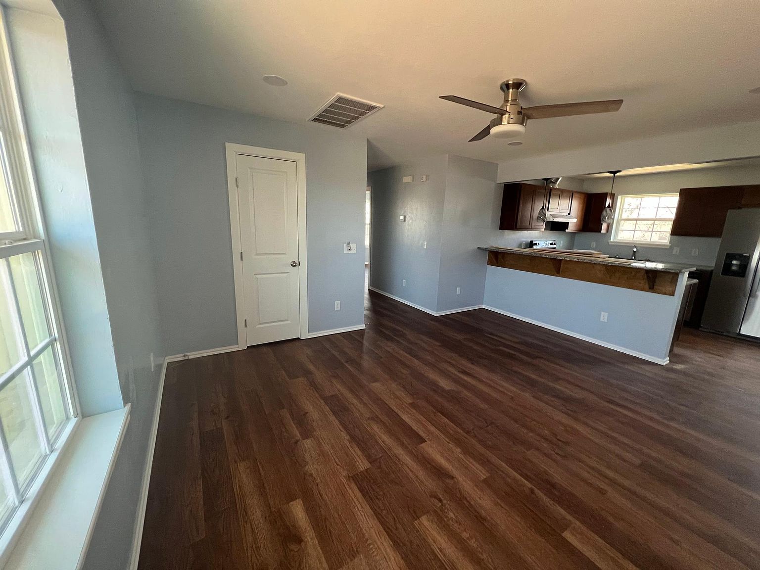 1211 NE 7th St, Oklahoma City, OK 73117 | Zillow