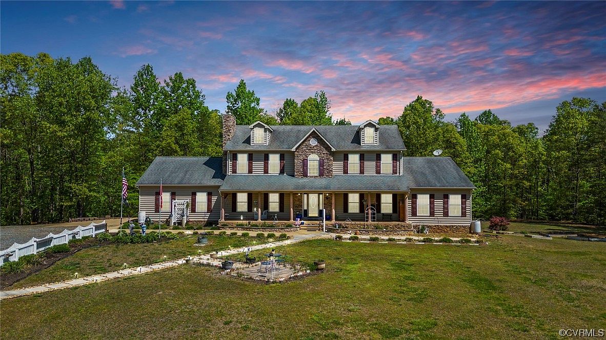 13023 Stonewall Jackson Rd, Woodford, VA 22580 | MLS #2313376 | Zillow