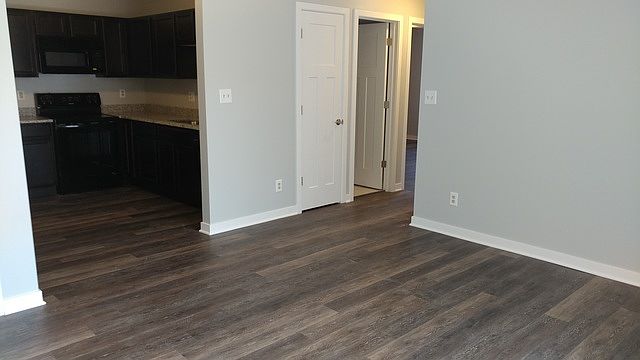 928 Regent Drive - 928 Regent Dr Dekalb IL | Zillow