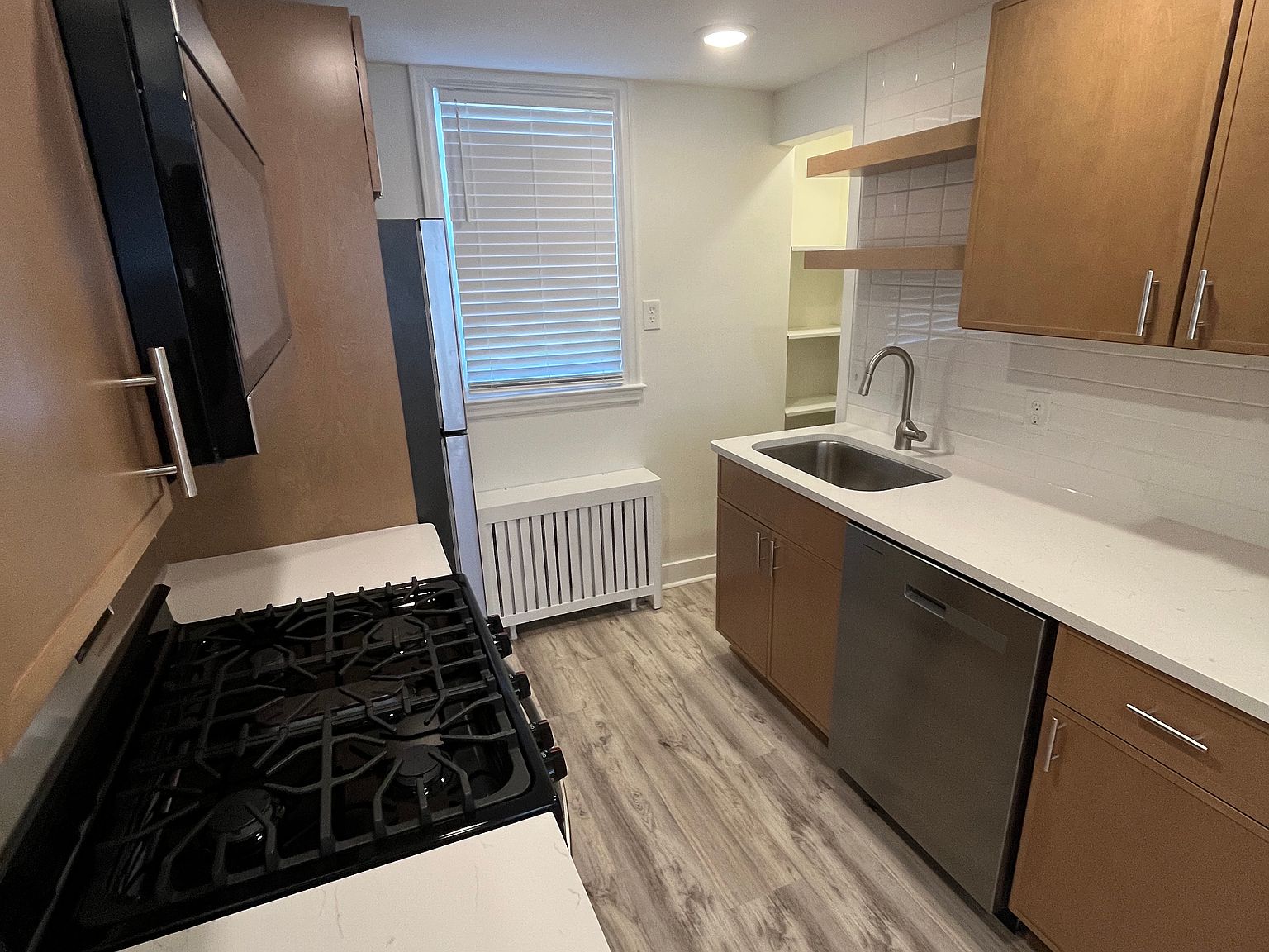 40 Irving Pl FLOOR 3, Buffalo, NY 14201 | Zillow