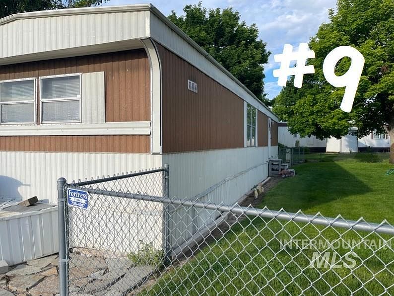 198 Southhills Rd SPACE 9, Twin Falls, ID 83301 | MLS #98912014 | Zillow