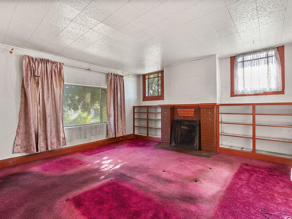 305 13th St NW, Rio Rancho, NM 87102 | Zillow