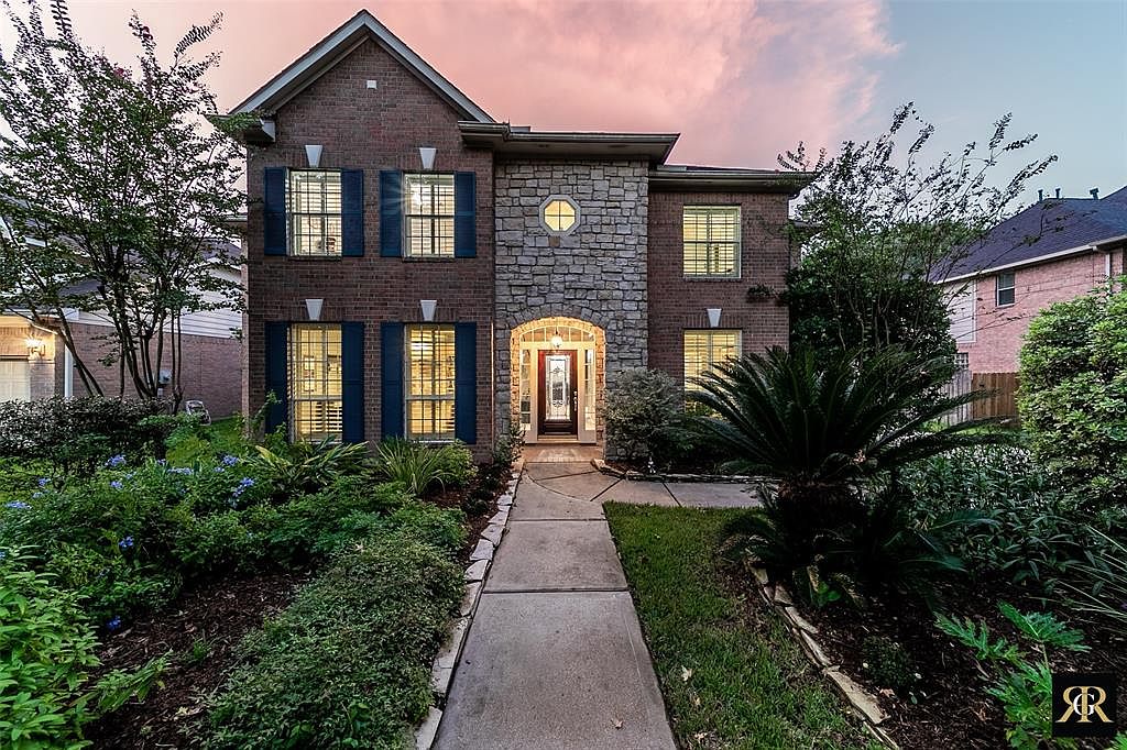 626 Spring Lakes Hvn, Spring, TX 77373 | Zillow