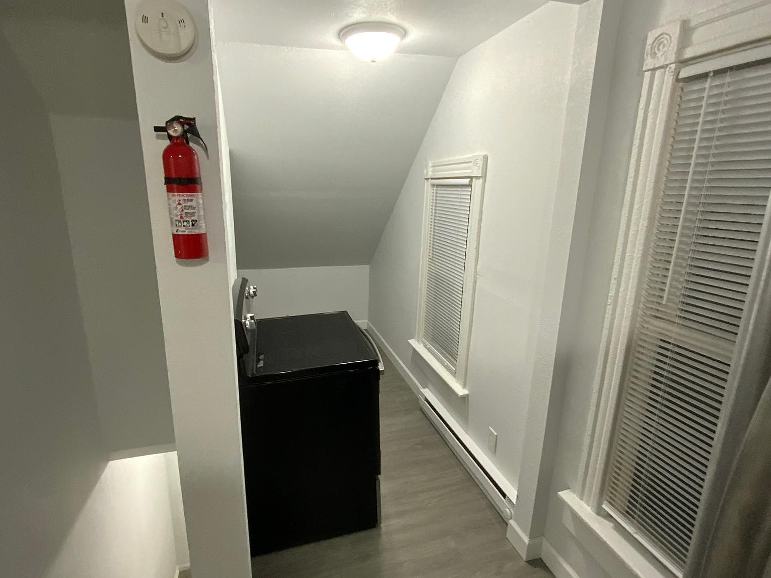 421 Park View Dr, Racine, WI 53404 | Zillow