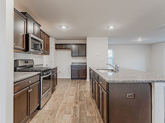 1210 Murdock Cir, Greer, SC 29651 | Zillow