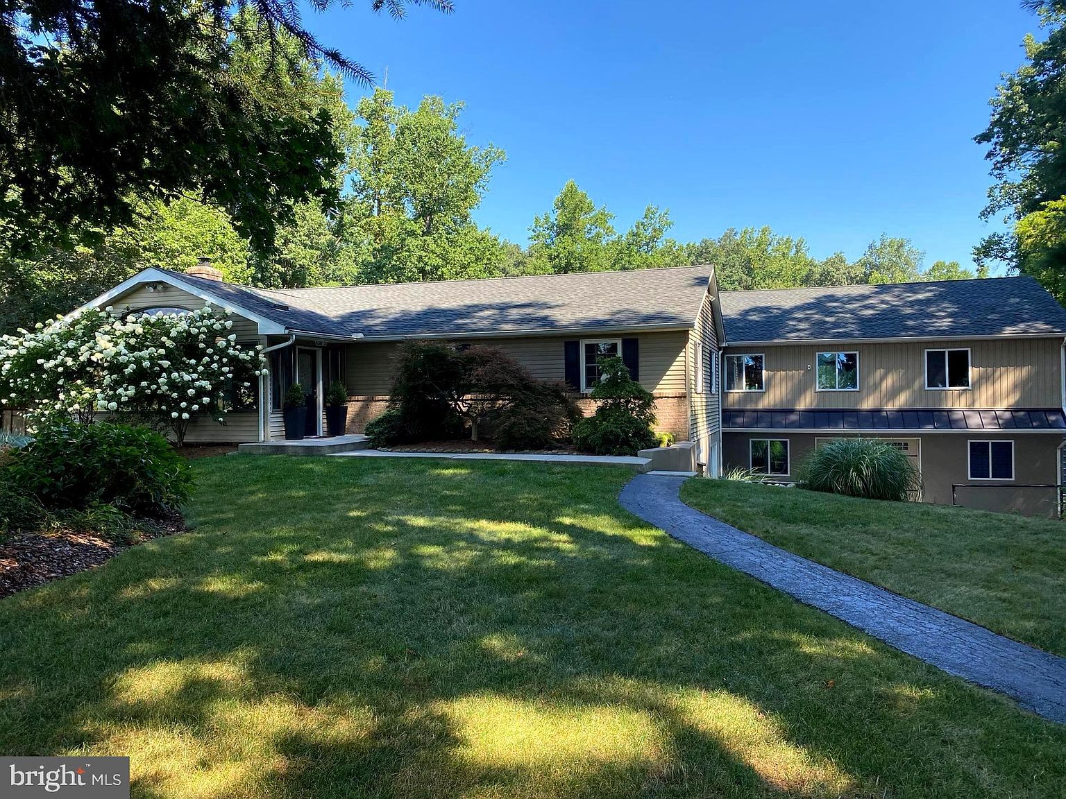 5105 Woodland Dr, Kinzers, PA 17535 | Zillow