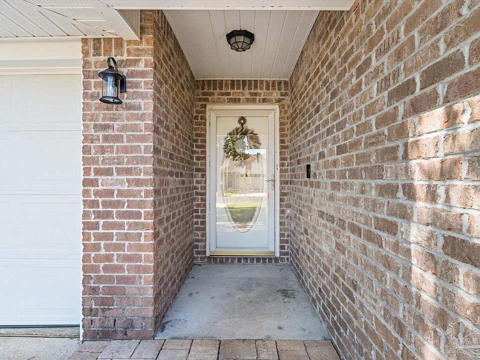 1760 Ivalea Cir, Navarre, FL 32566 | Zillow