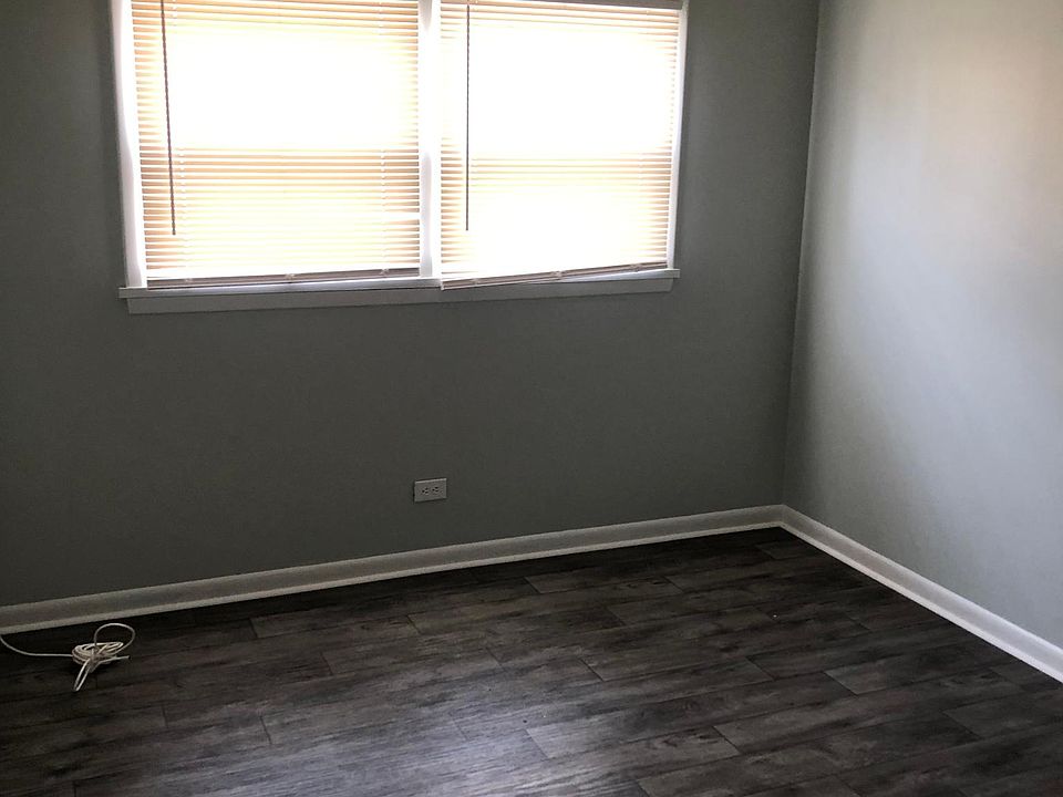 303 S Church St #8, Decatur, IL 62522 | Zillow