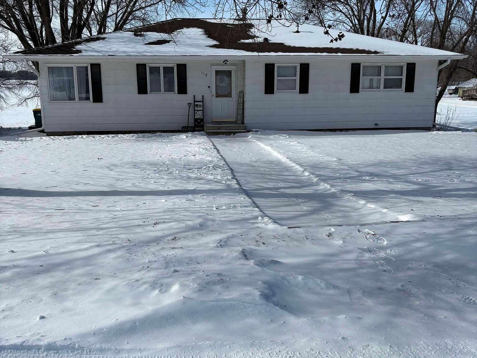 118 Maple St S, Conger, MN 56020 | Zillow