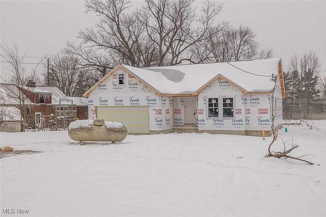 24326 Mastick Rd, North Olmsted, OH 44070 | MLS #5081961 | Zillow