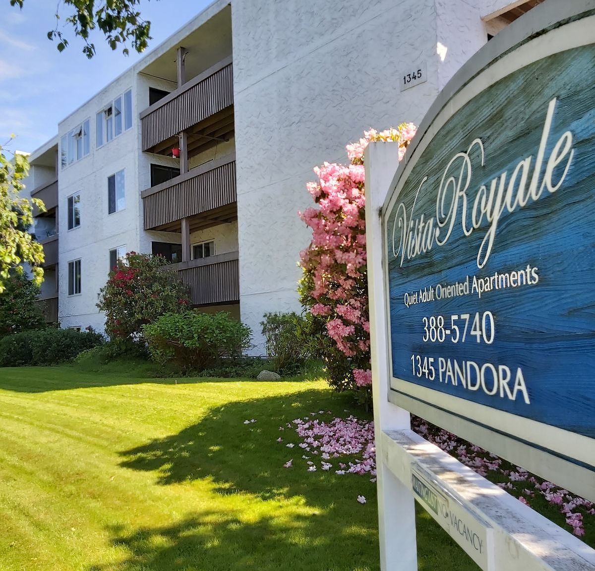 110 Pandora Ave #301, Victoria, BC V8R 1A2 | Zillow