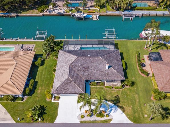 Waterfront Hobe Sound Fl Waterfront Homes For Sale 26 Homes Zillow