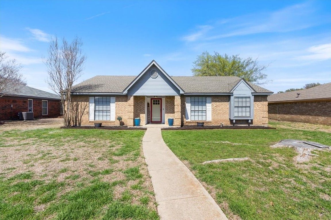 1313 Colmar Dr, Plano, TX 75023 | Zillow