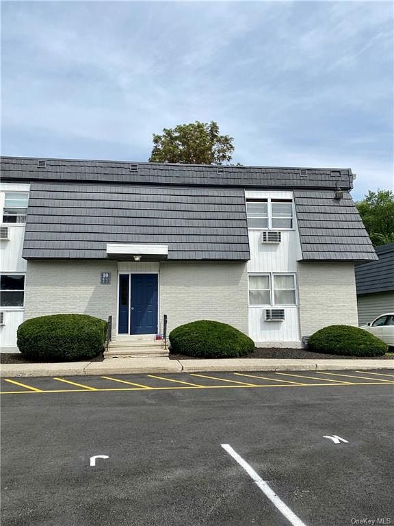 10 White Gate Drive UNIT K, Wappingers Falls, NY 12590 | Zillow