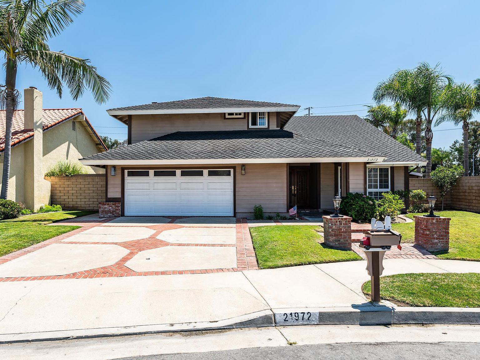 21972 Summerwind Ln, Huntington Beach, CA 92646 | Zillow
