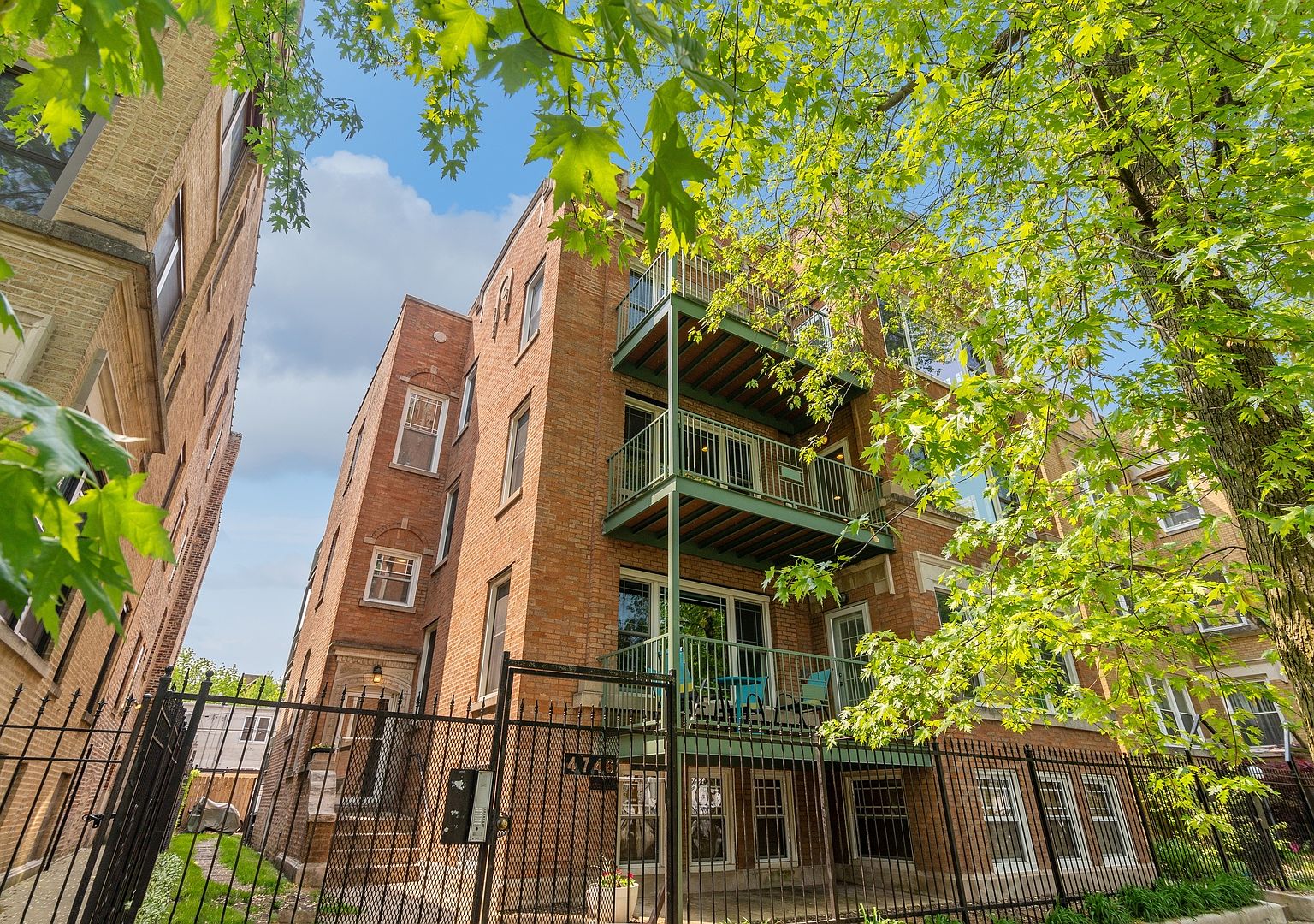 4746 S Ellis Ave APT 2E, Chicago, IL 60615 | Zillow