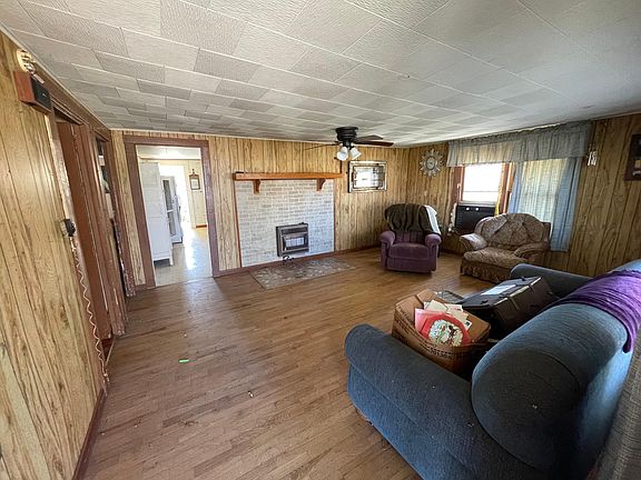 19016 State Highway 123, Hasty, AR 72640 | Zillow