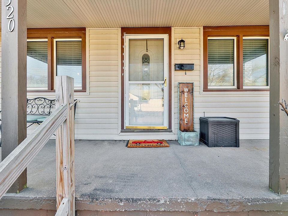1320 Bobbie St, Augusta, KS 67010 | Zillow