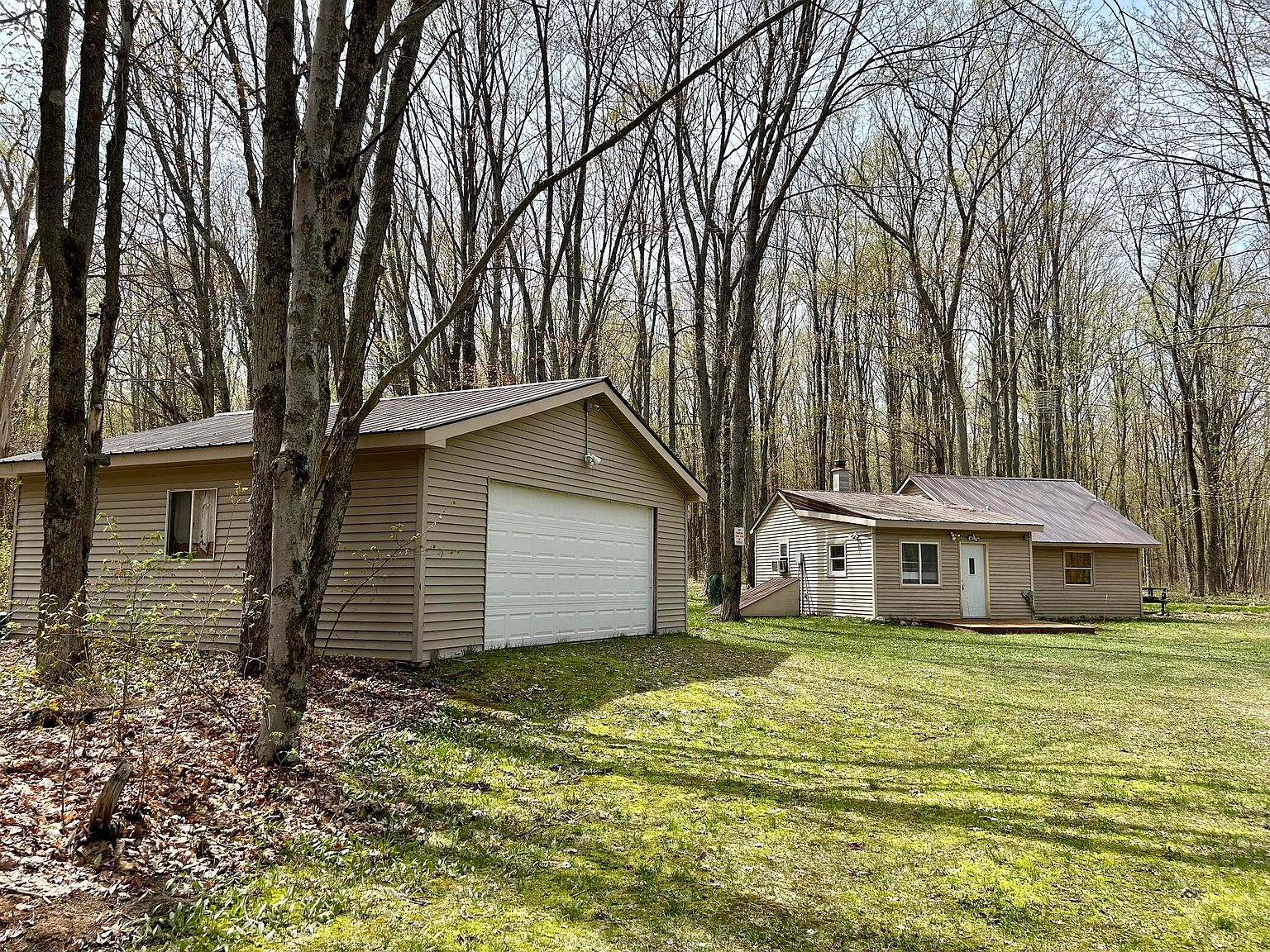 6218 Whitehouse Trl, Vanderbilt, MI 49795 | Zillow