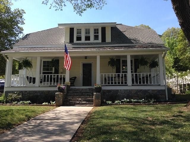 520 W Main St, Blue Ridge, GA 30513 | Zillow