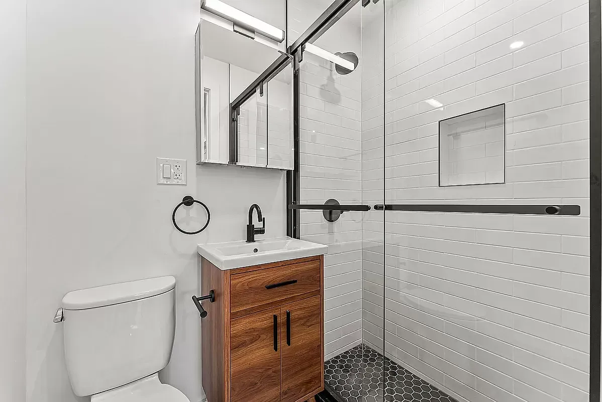 125 Saint James'S Place #4F in Clinton Hill, Brooklyn | StreetEasy