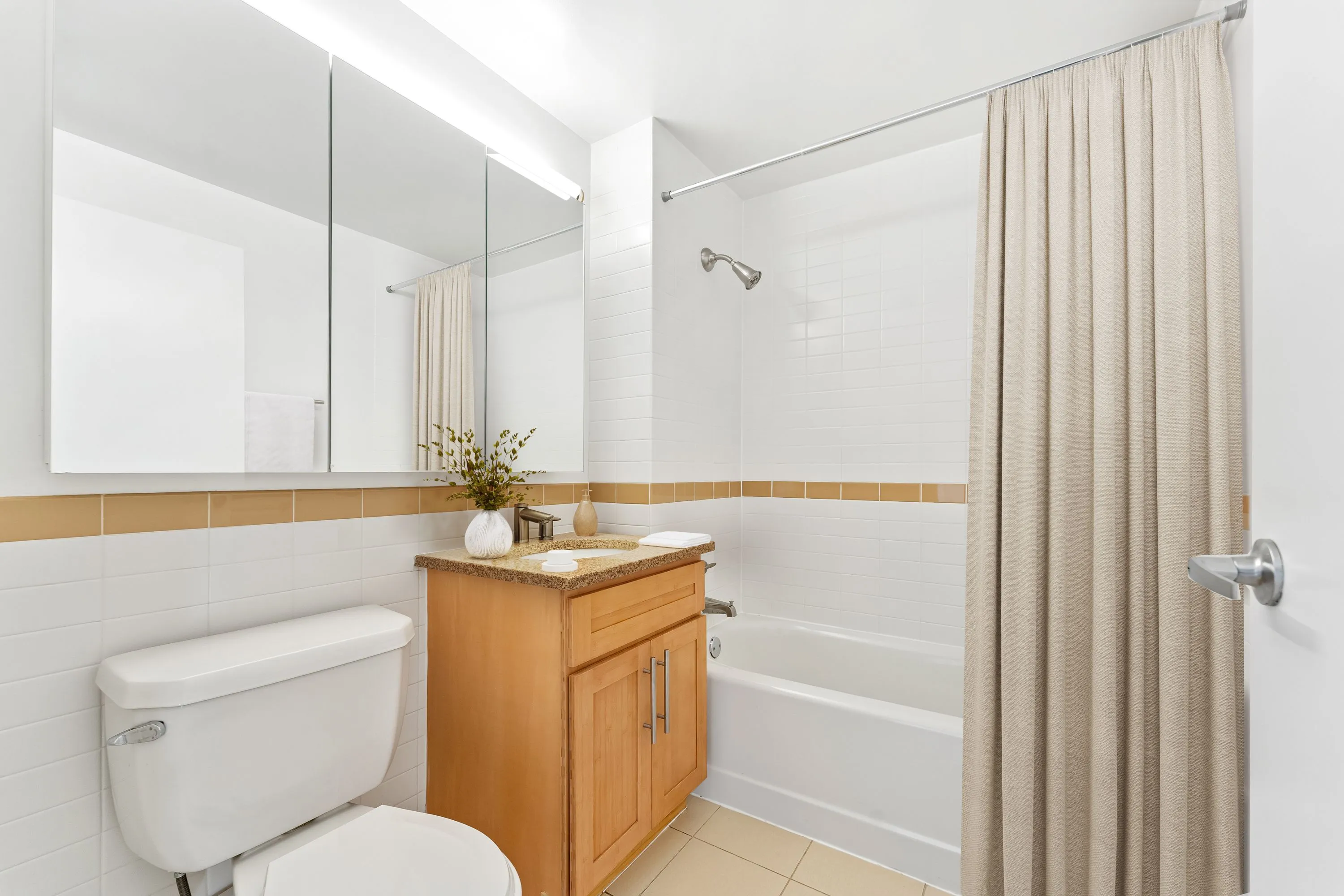 245 East 124th Street #8K in East Harlem, Manhattan | StreetEasy