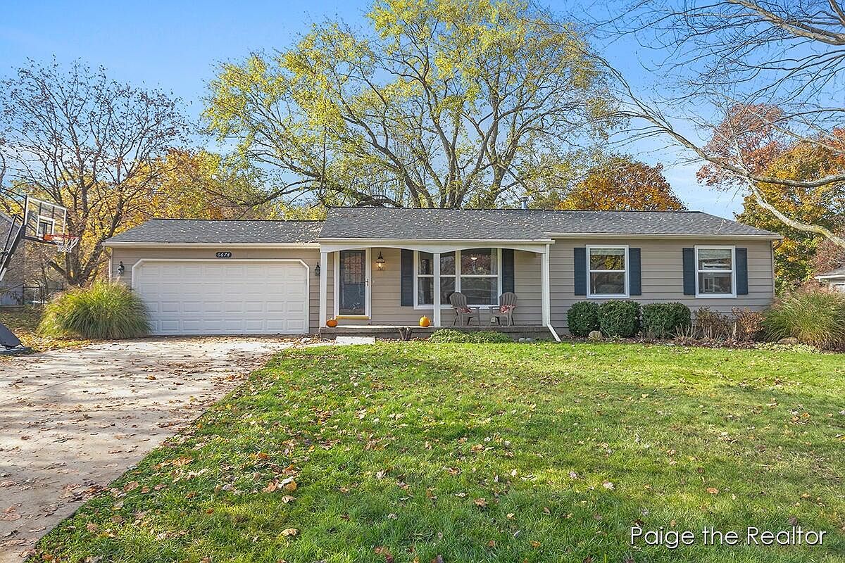 6674 Adaridge Dr SE, Ada, MI 49301 | Zillow