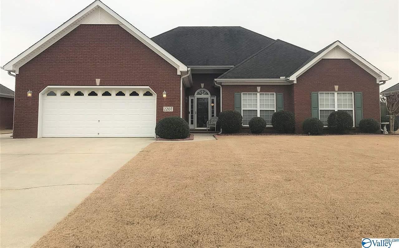 2207 Almon Way SW, Decatur, AL 35603 | Zillow