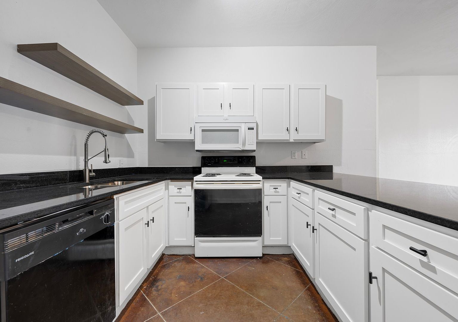 512 Daughtrey Ave #1B-1BA, Waco, TX 76706 | Zillow