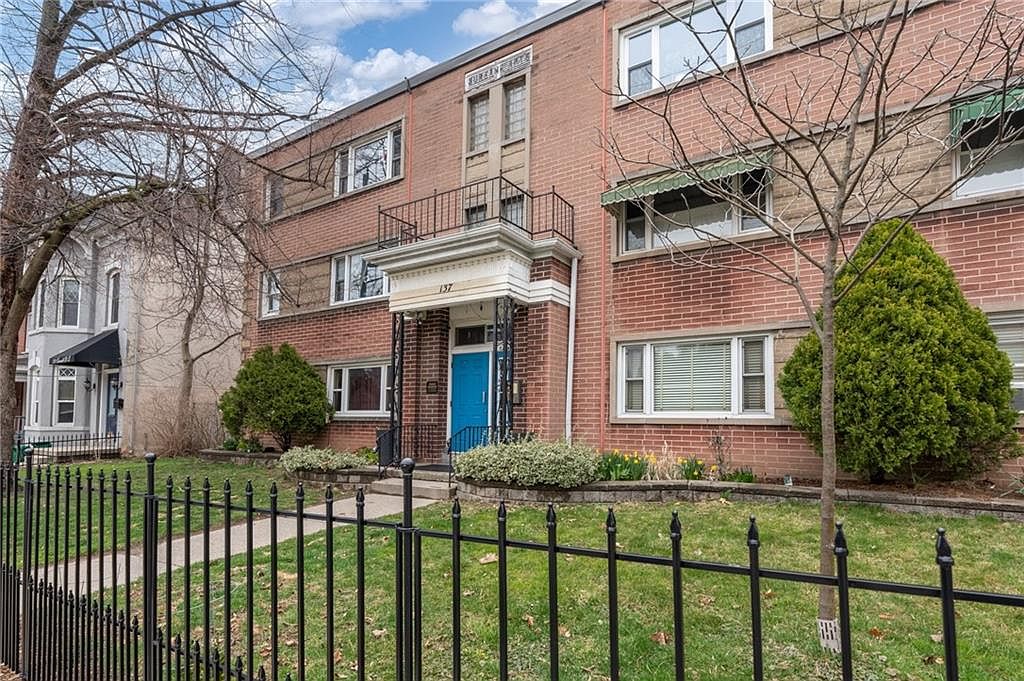 137 Emerald St S #17, Hamilton, ON L8N 2V4 | MLS #H4189856 | Zillow