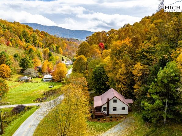 Homes for Sale near Cove Creek Elementary - Vilas NC | Zillow