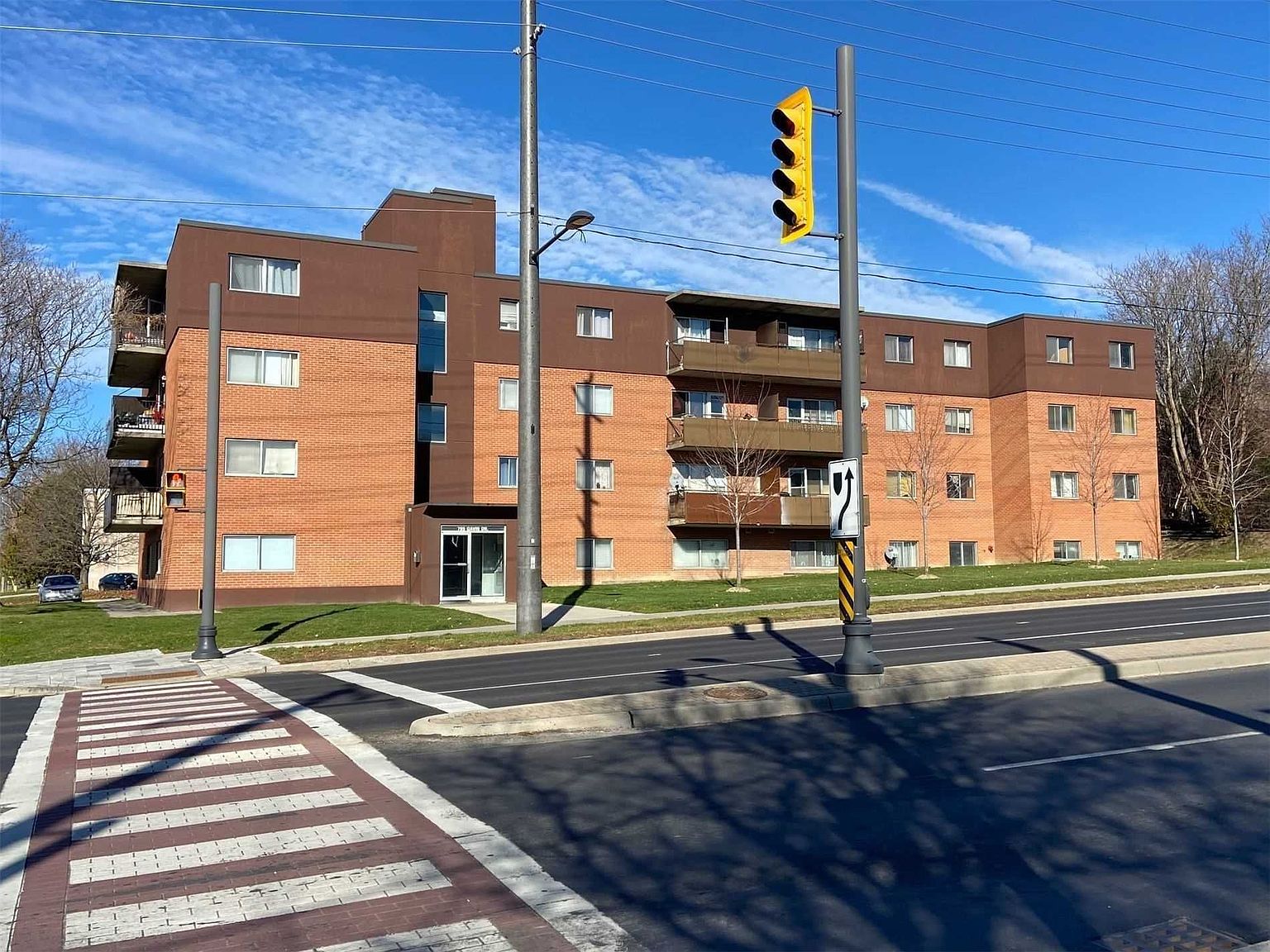 795 Davis Dr #301A, Newmarket, ON L3Y 2R6 | Zillow