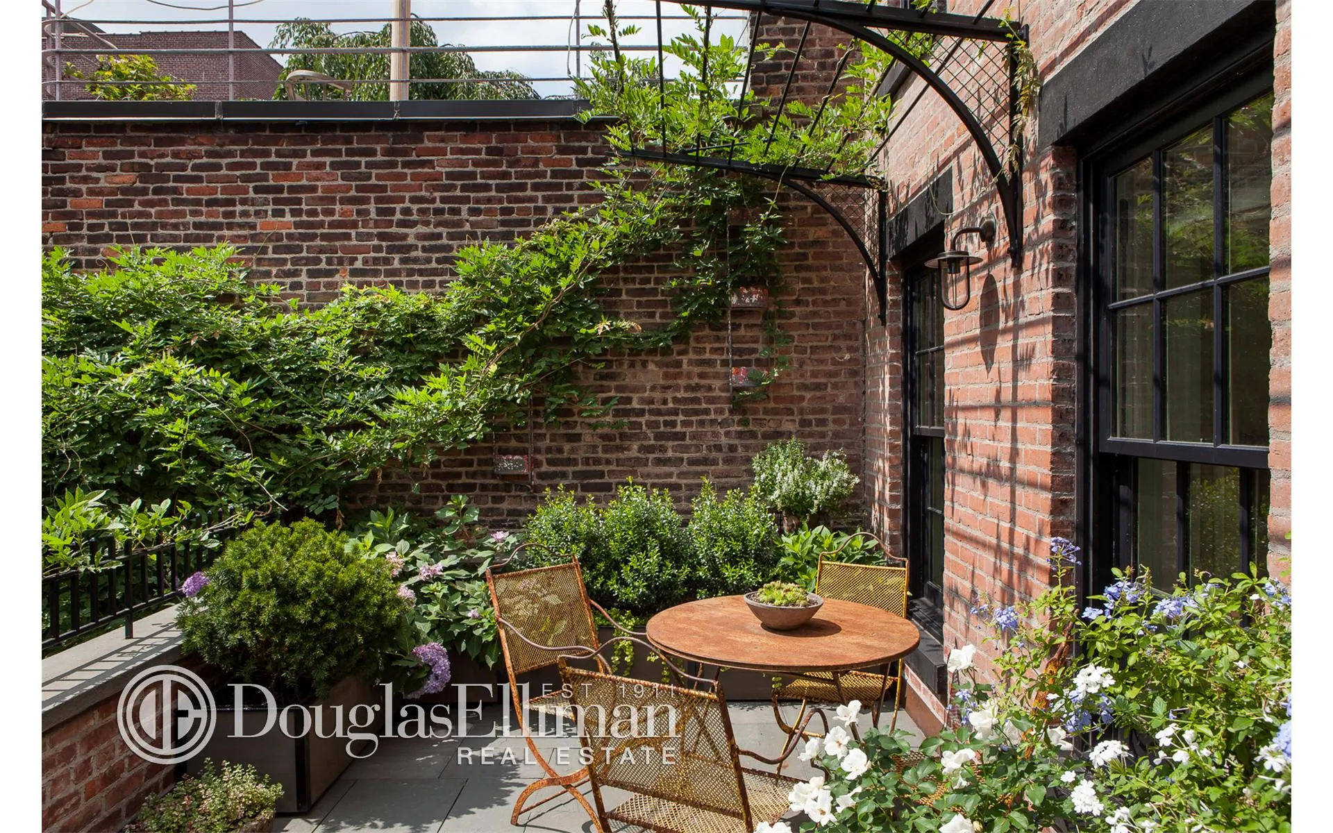 26 Bank Street in West Village, Manhattan | StreetEasy