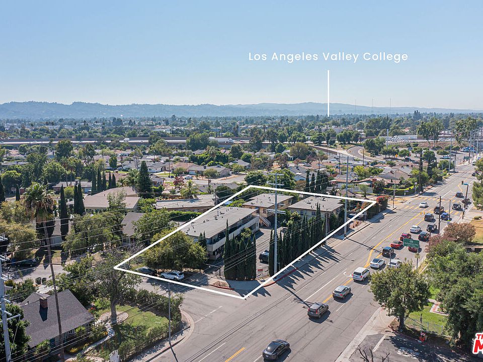 11848 Oxnard St, North Hollywood, CA 91606 | MLS #23-319587 | Zillow