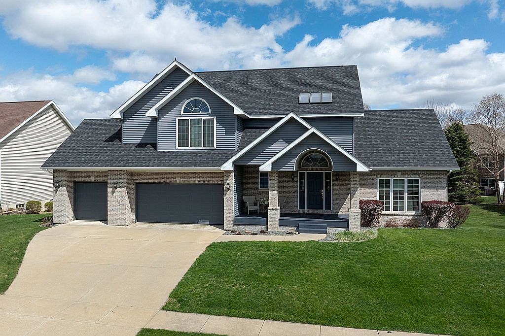 2620 Silver Oak Trl Marion Ia 52302 Zillow