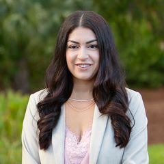 Kristina Cardoza - Real Estate Agent in Smithtown, NY - Reviews | Zillow