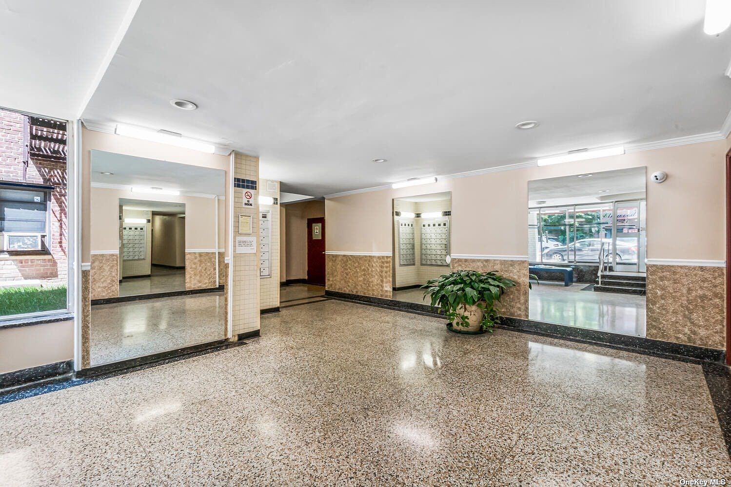 33-27 91 UNIT 5d, Jackson Heights, NY 11372 | Zillow