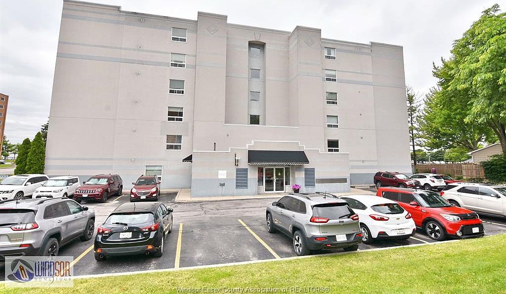 100 Pickering Dr #203, Amherstburg, ON N9V 4A8 | MLS #24013367 | Zillow