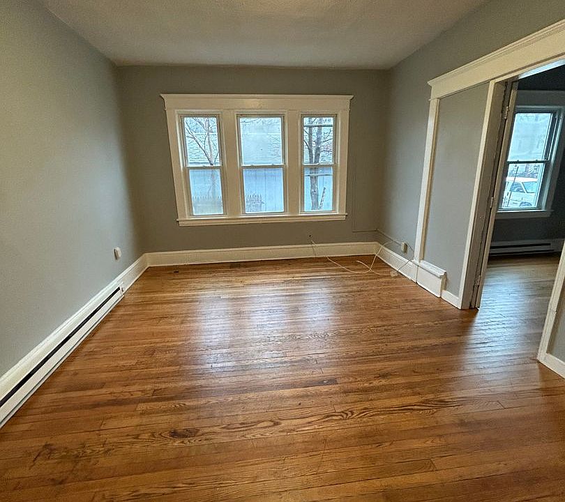 72 Kensington Ave #1R, Springfield, MA 01108 | Zillow