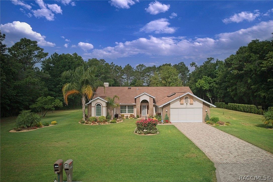 4832 N Baywood Dr, Beverly Hills, FL 34465 | Zillow