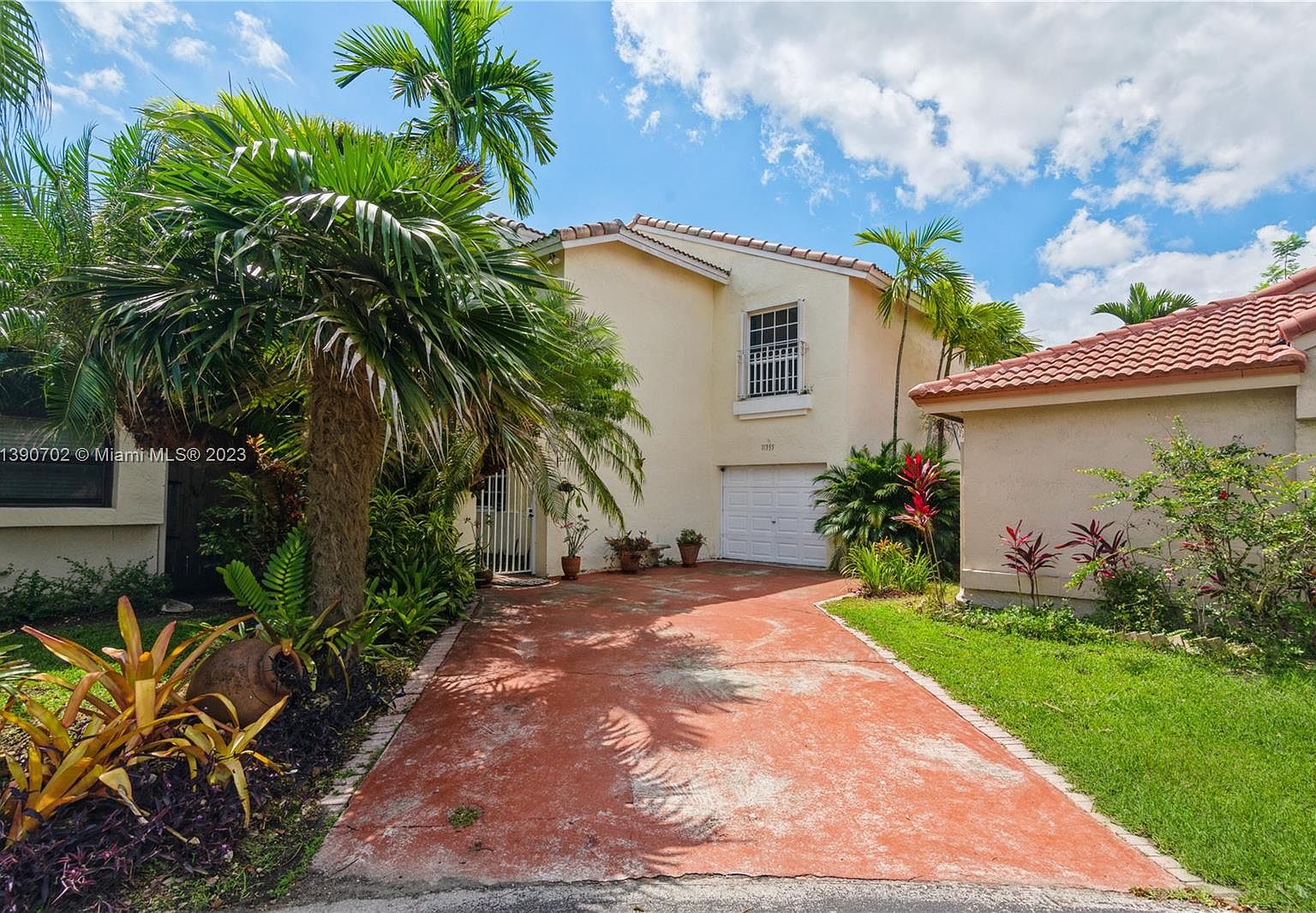 11355 SW 158th Ct, Miami, FL 33196 | MLS #A11390702 | Zillow