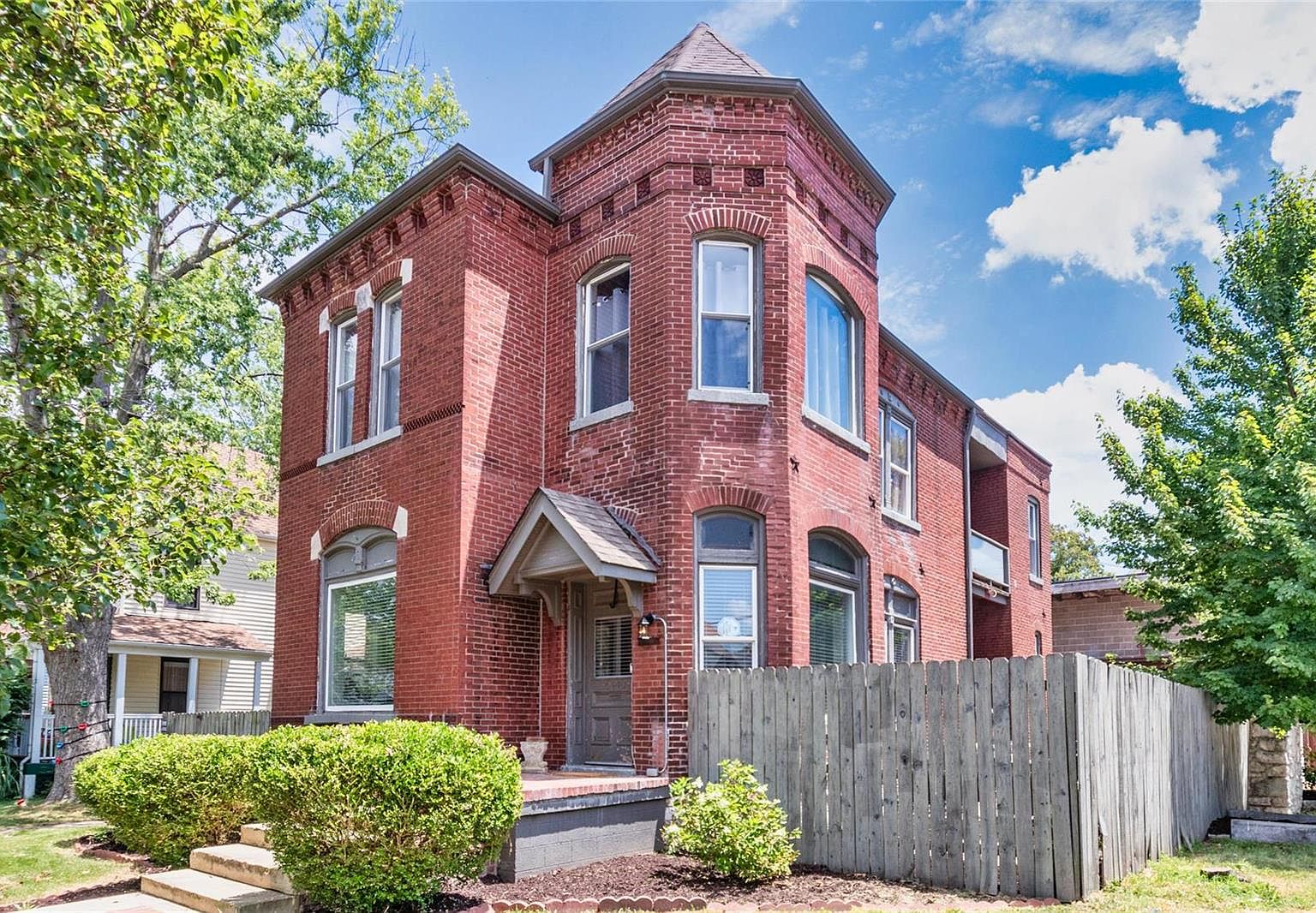 6448 Vermont Ave, Saint Louis, MO 63111 | Zillow