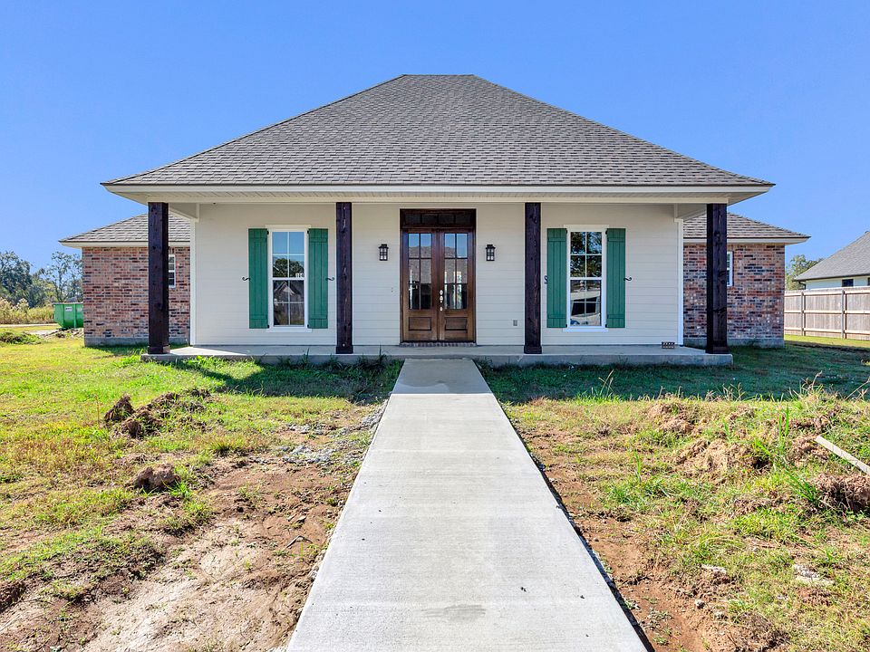 Antoinette Plan, Manuel Builders - SWLA Design Center, Lake Charles, LA ...