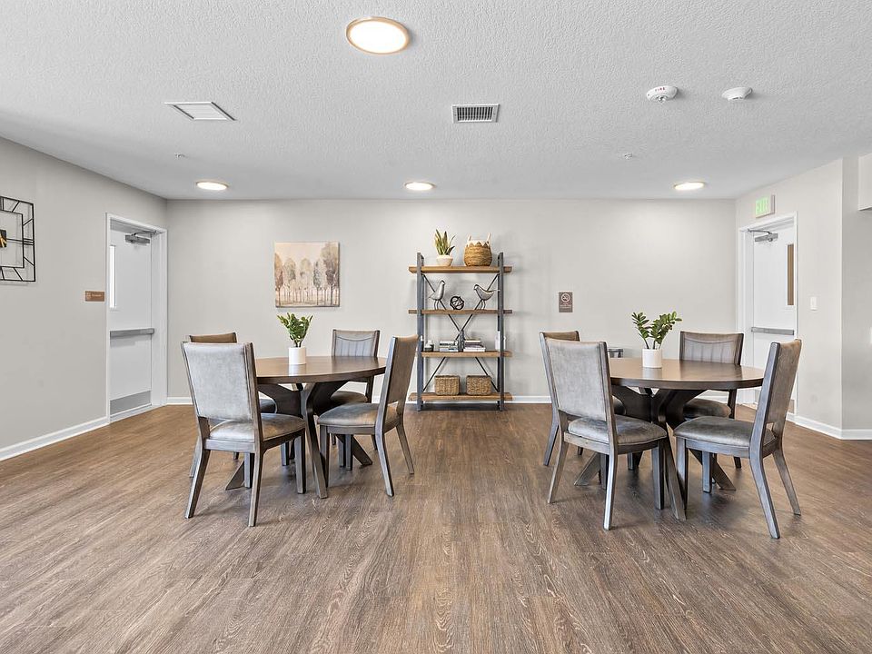 Chandler Pointe - 801 5th St Wilton IA | Zillow