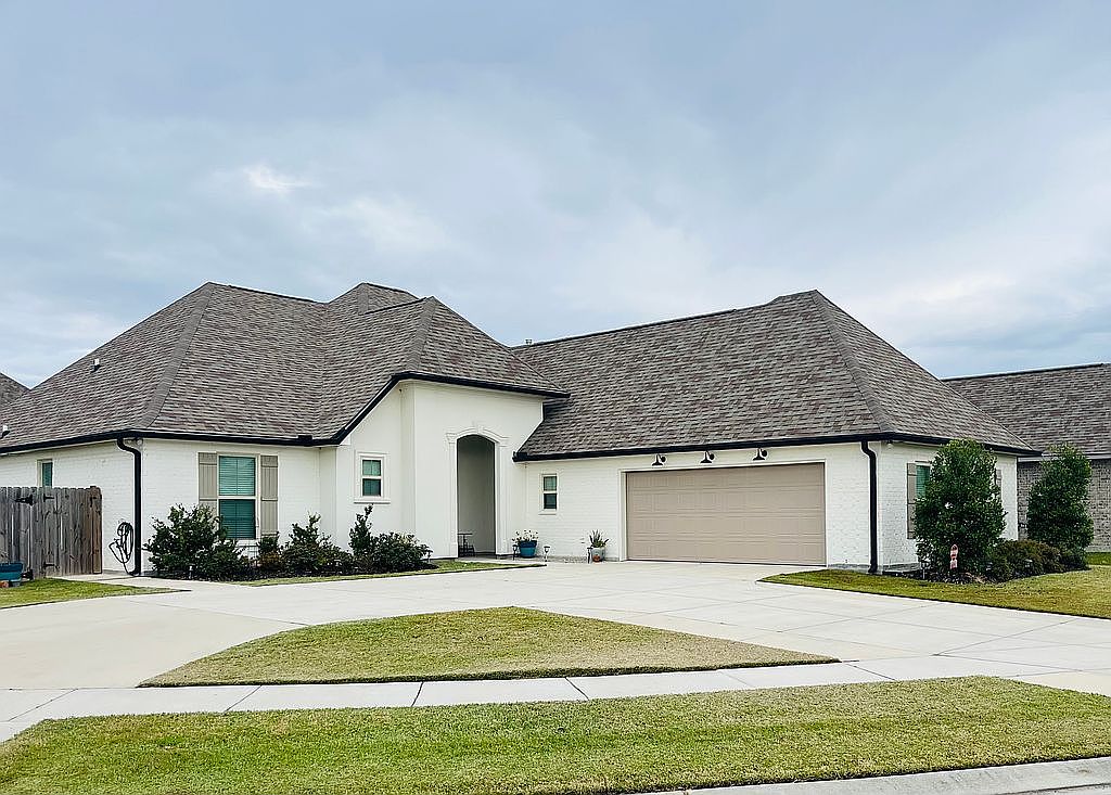 17039 White Ibis Ave, Prairieville, LA 70769 | Zillow